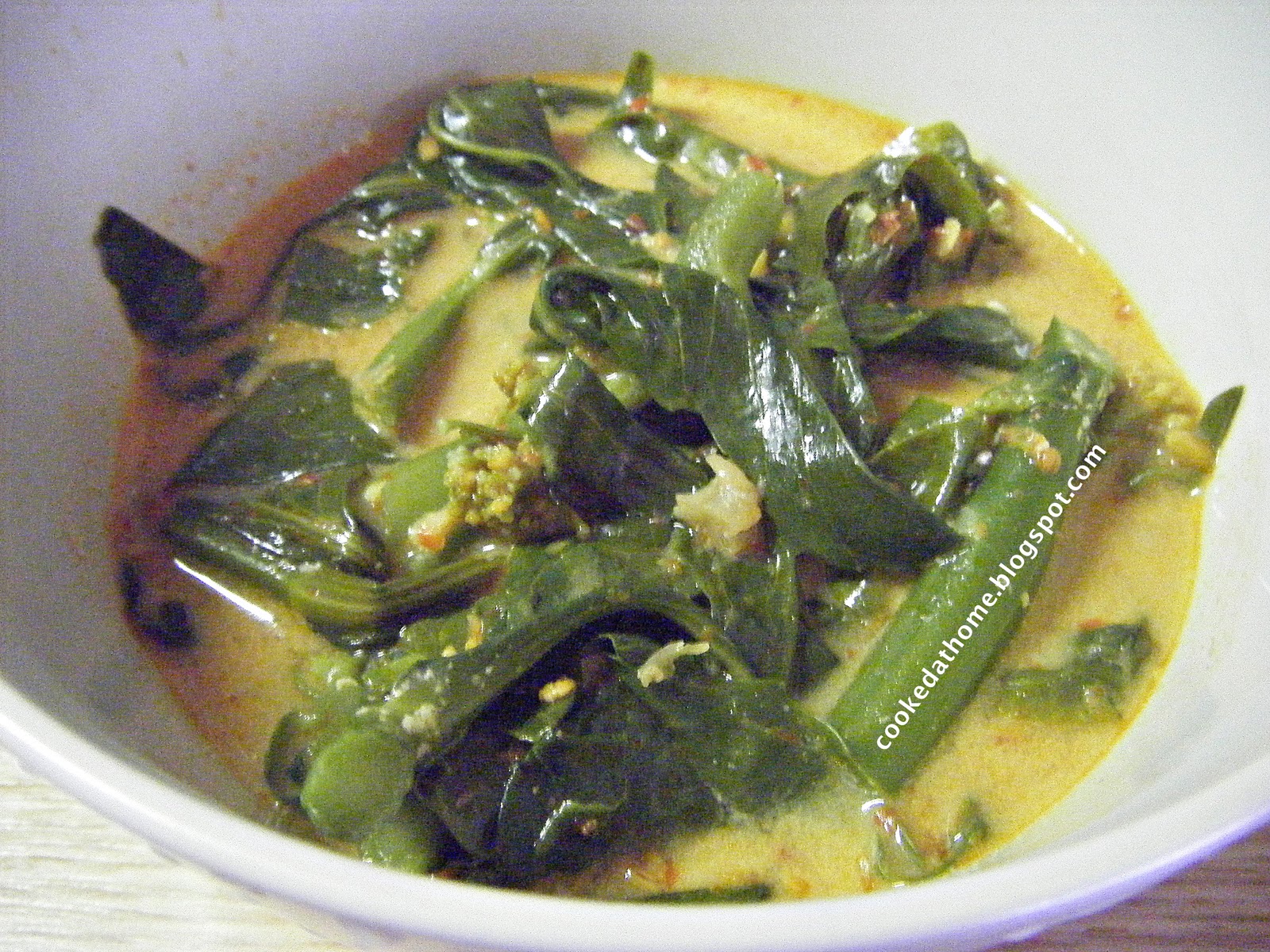 Cooking @ Home: Kai Lan in Spicy Coconut Milk