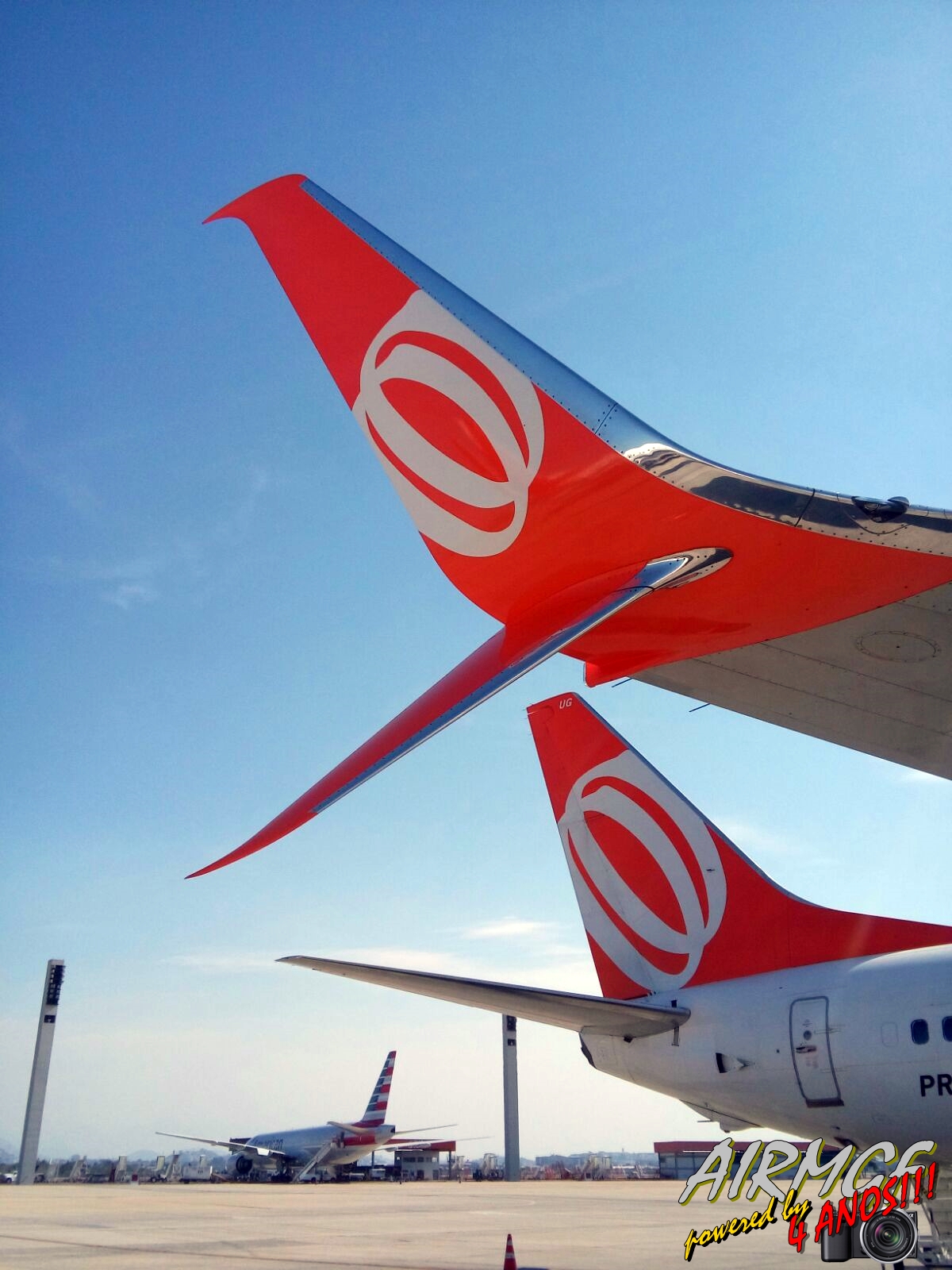 AIRMGF: PR-GUG, BOEING 737-800 DA GOL É O PRIMEIRO DA FROTA COM SPLIT ...