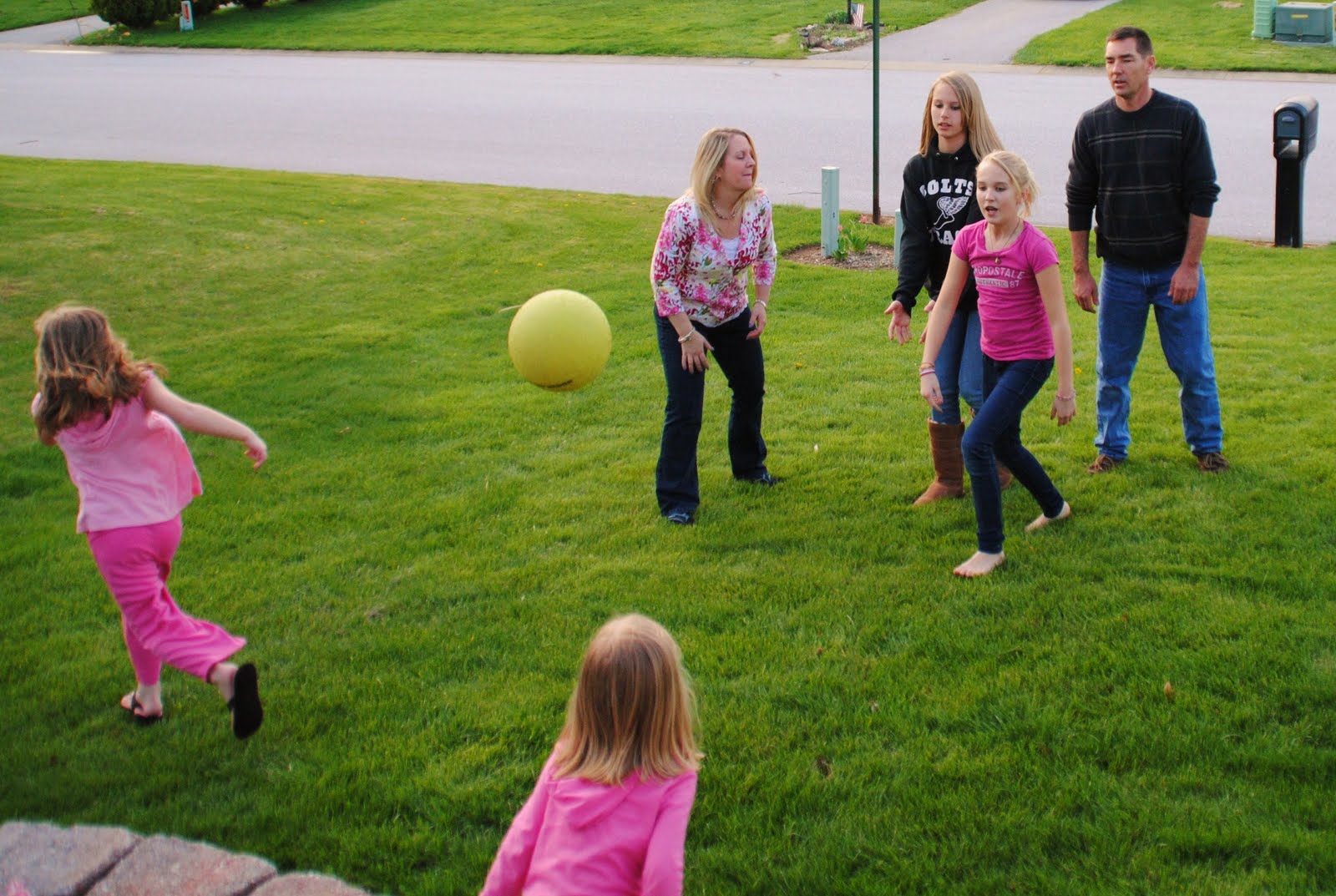 Life According to Jan and Jer: Lets Play Spud