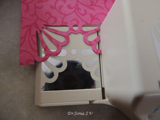 Crafters Corner : 12 ways to use Border Punches