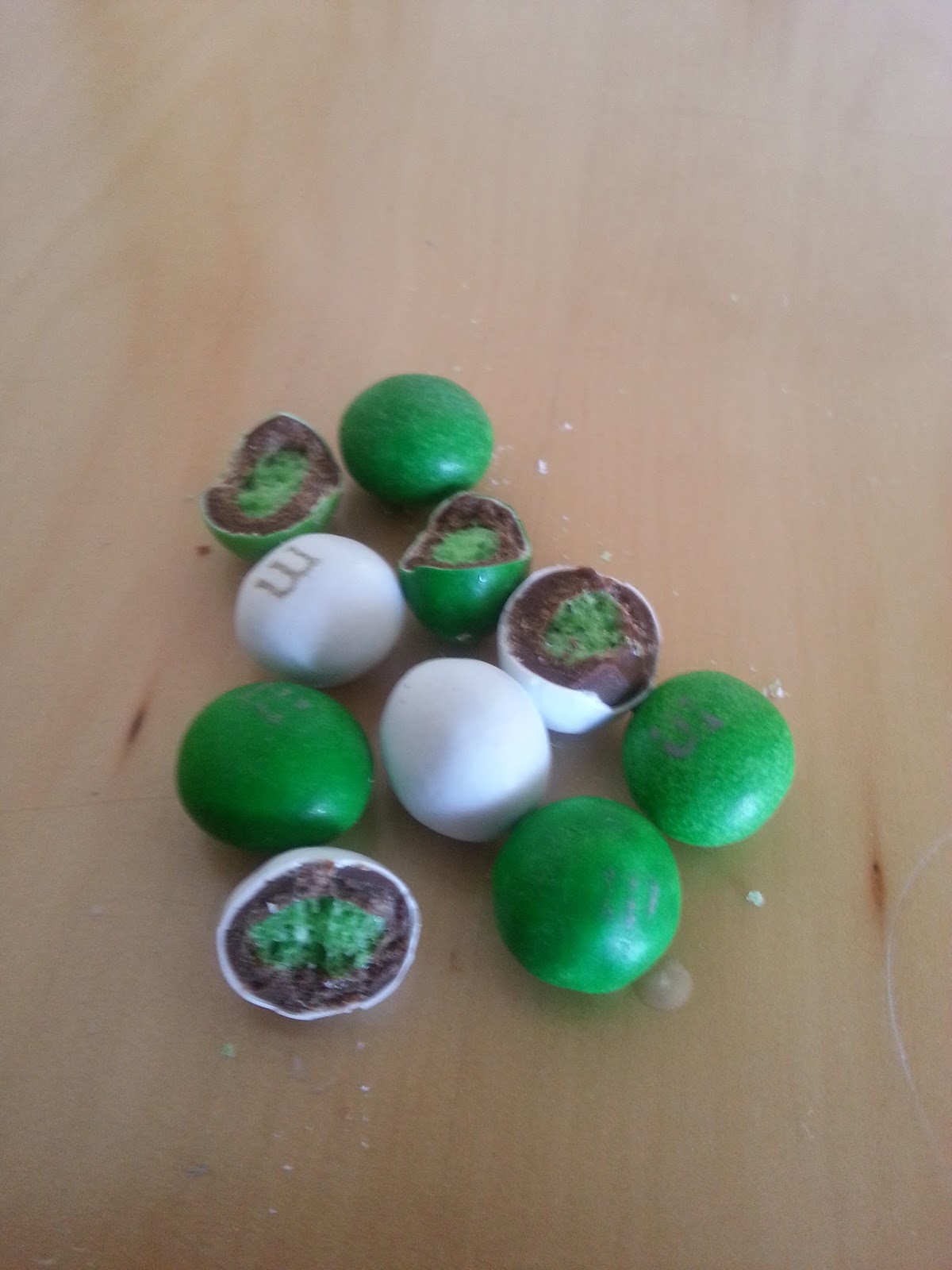 Junk Food Journal: Crispy Mint M&Ms