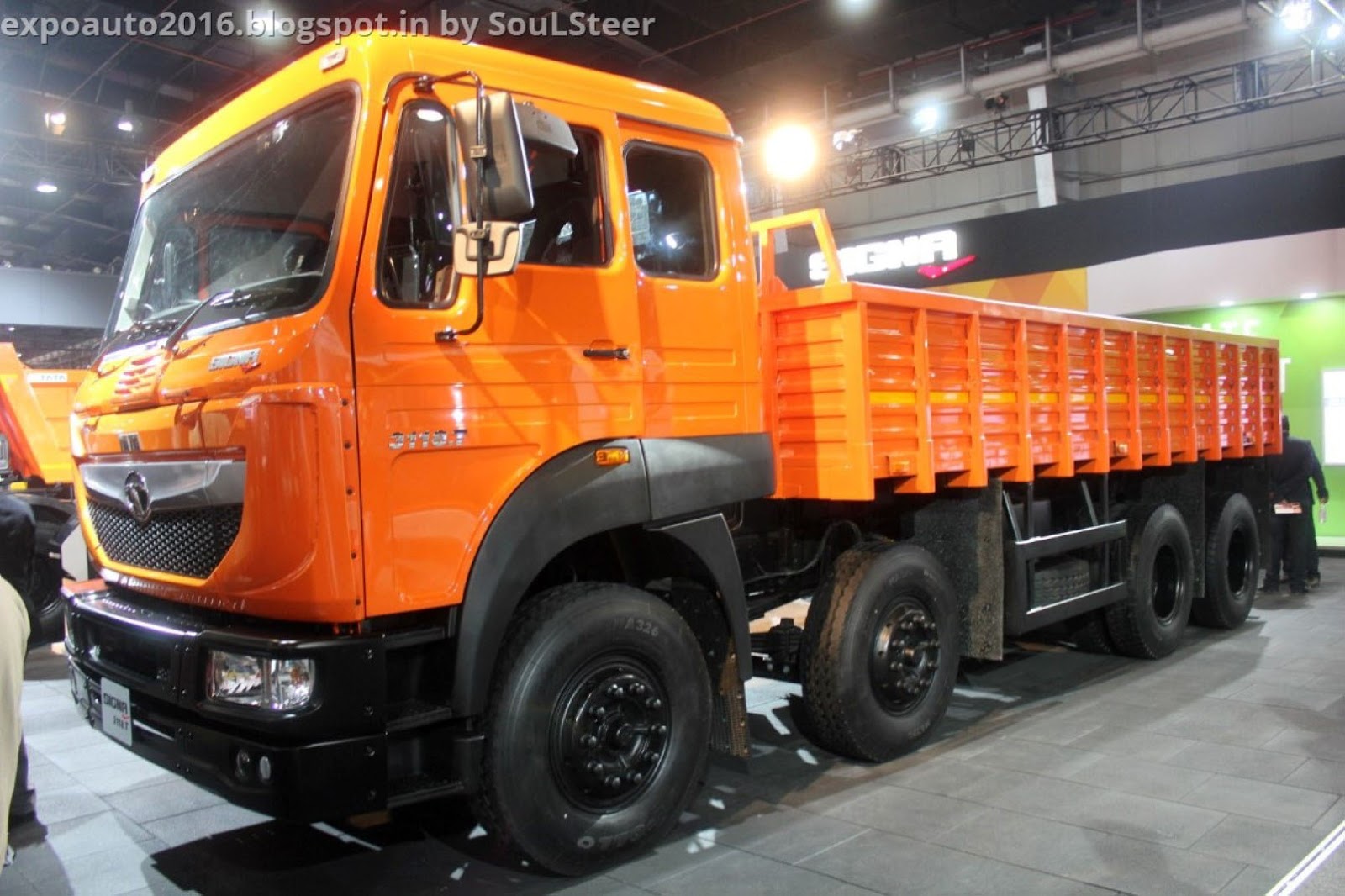 Auto Expo 2016 by SouLSteer: Tata Signa 2518.K, 4923.S and 3118.T ...