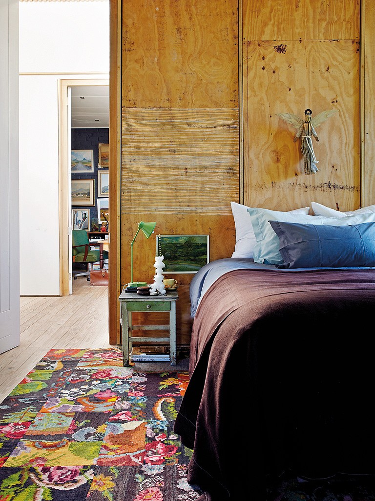 Natural Life in a cozy South African farm style house