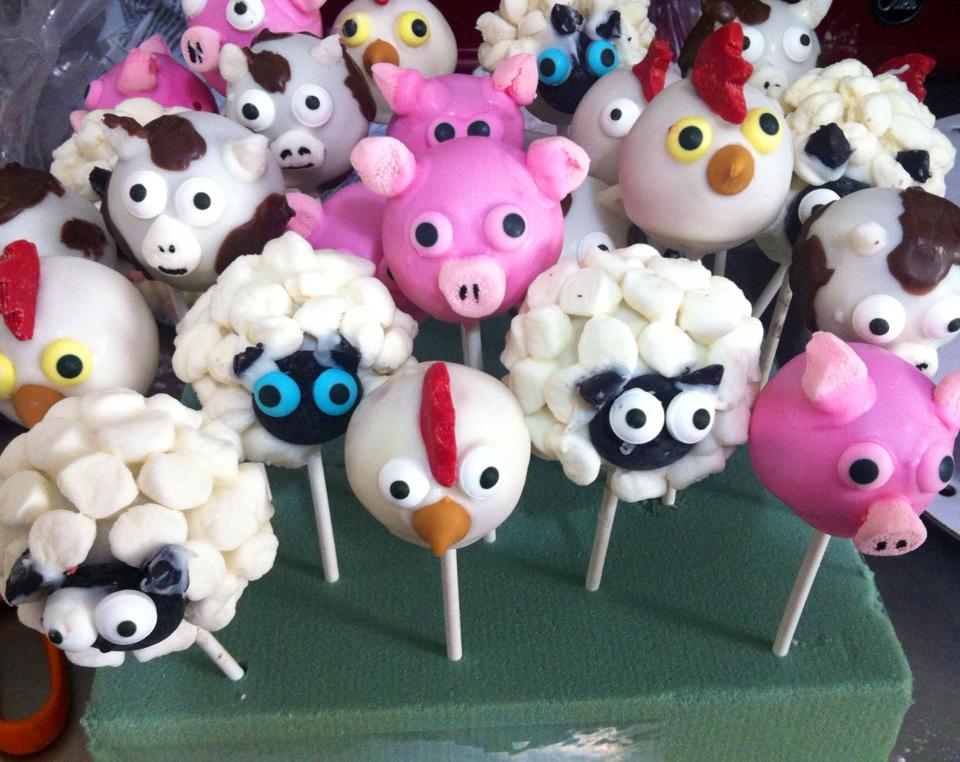 Life and Other Shenanigans: Barnyard Cake Pops: Sheep, Chickens, Cows ...