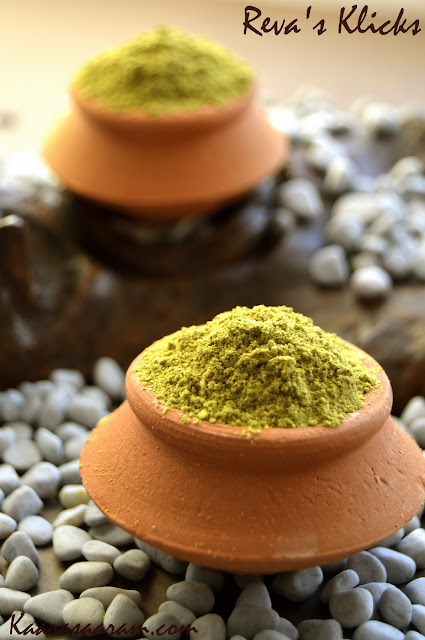 Kaarasaaram: Green Magic- Vallarai Curry Leaf Podi