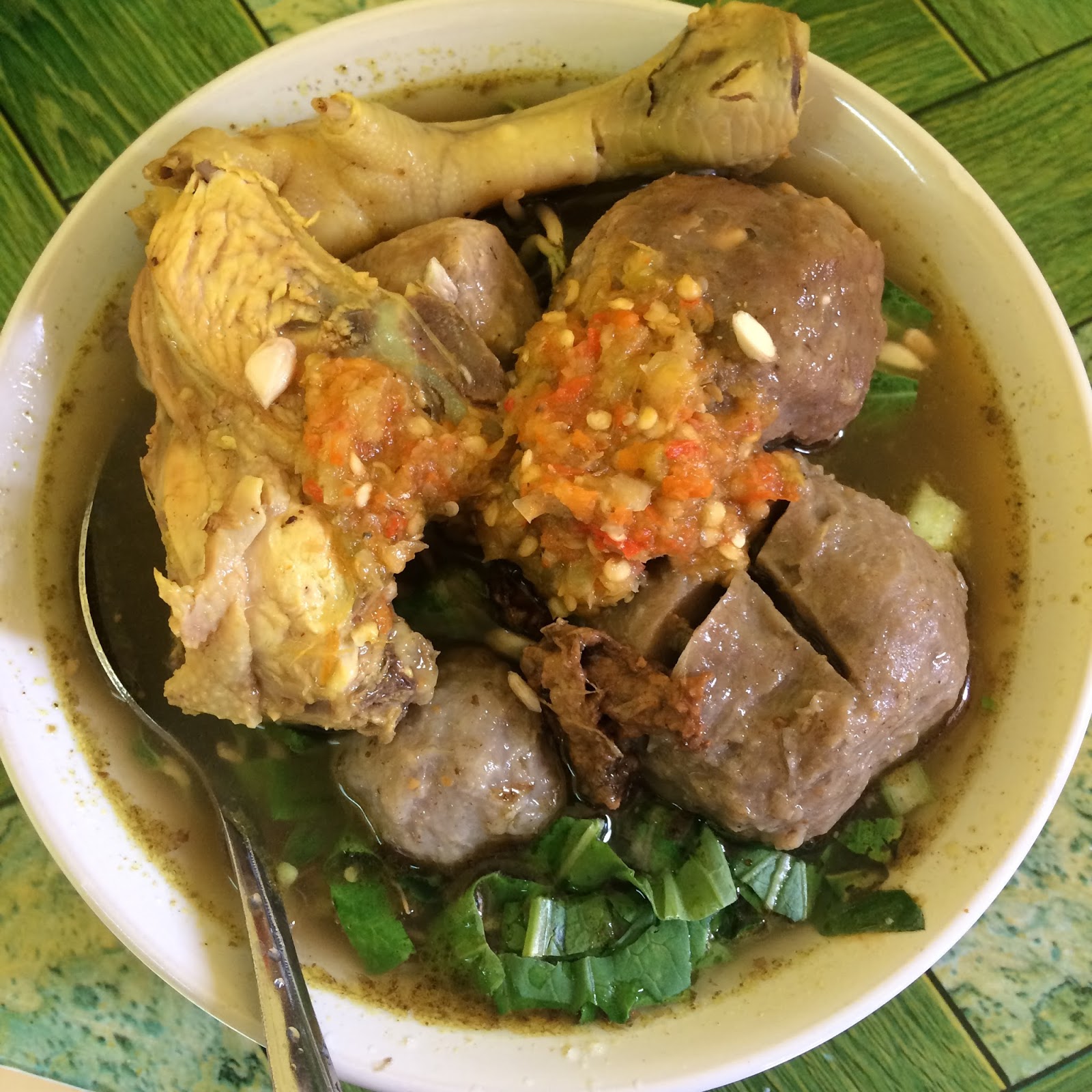 Natnetnot : BABON (bakso bonat)