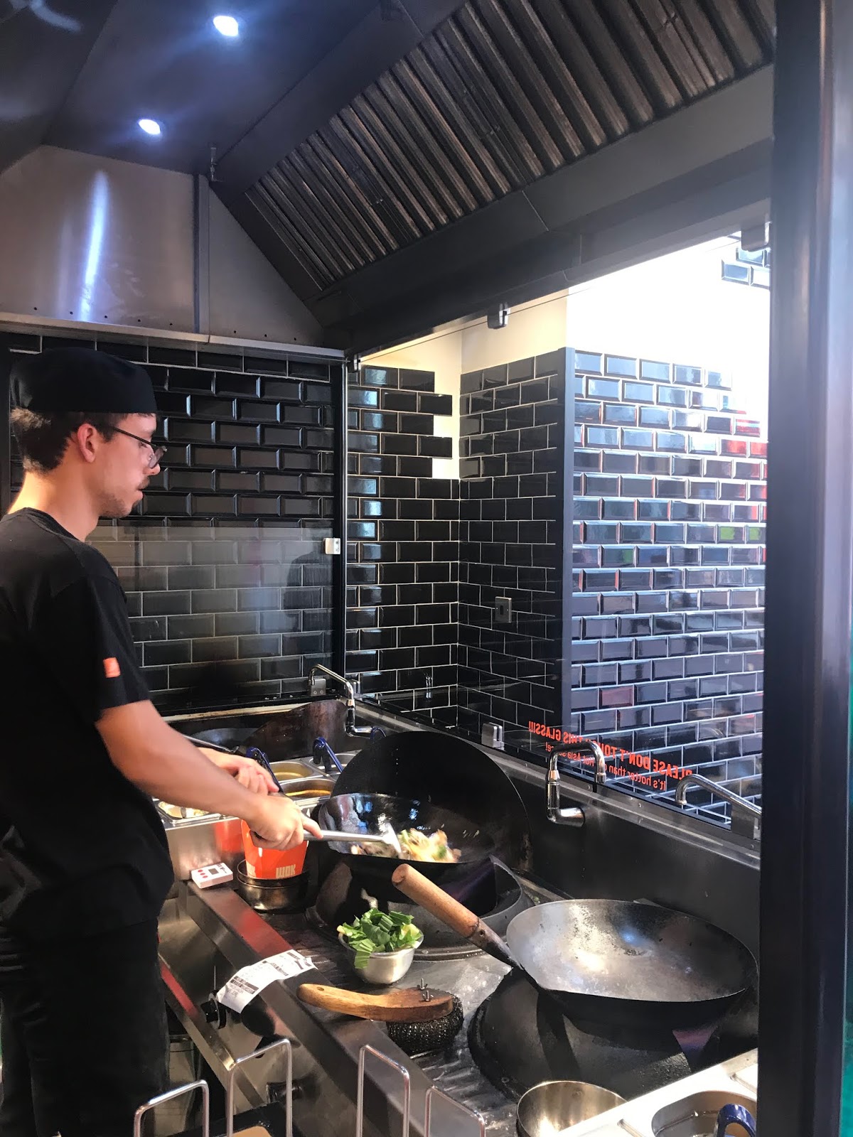 Bella and Robot: Food review: Wok to Walk