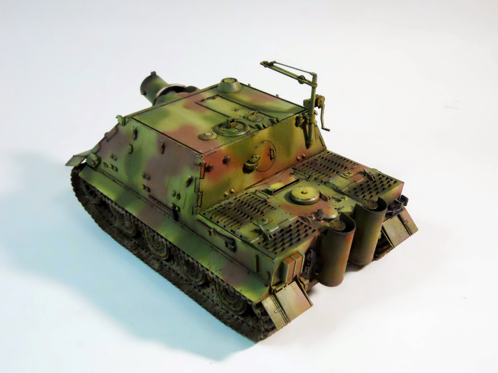 TJ606 Studios: Sturmtiger Tamiya 1/35