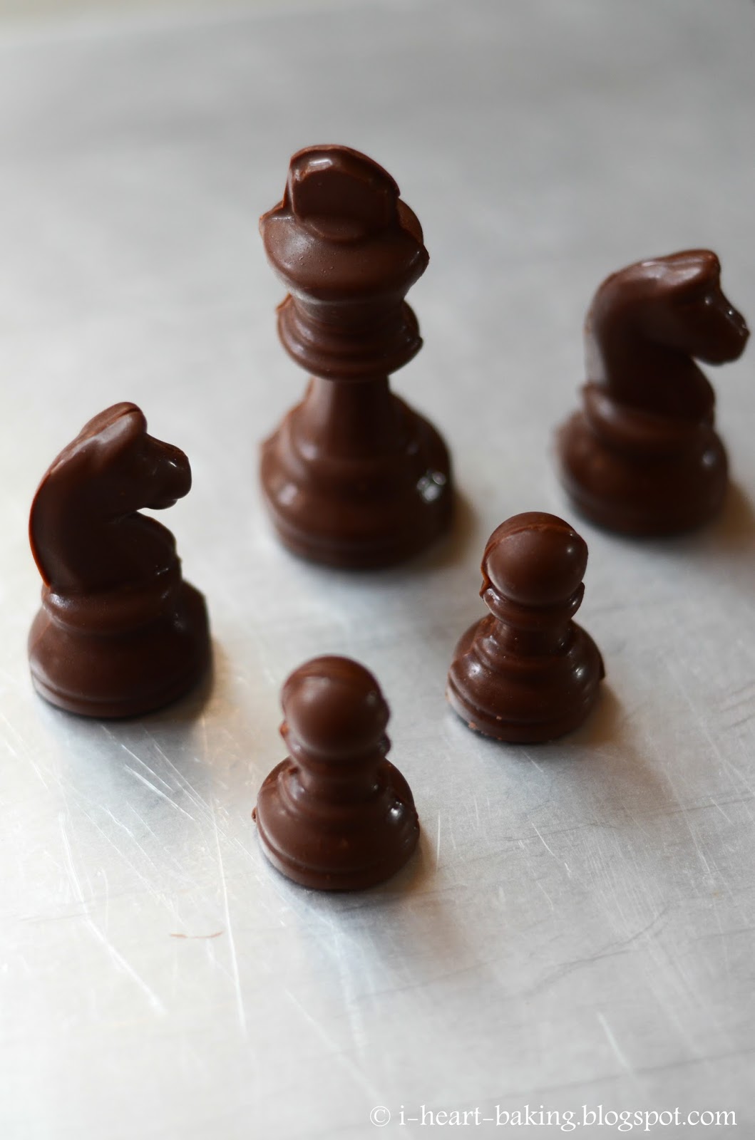 i heart baking!: chess cake with handmade chocolate chess pieces