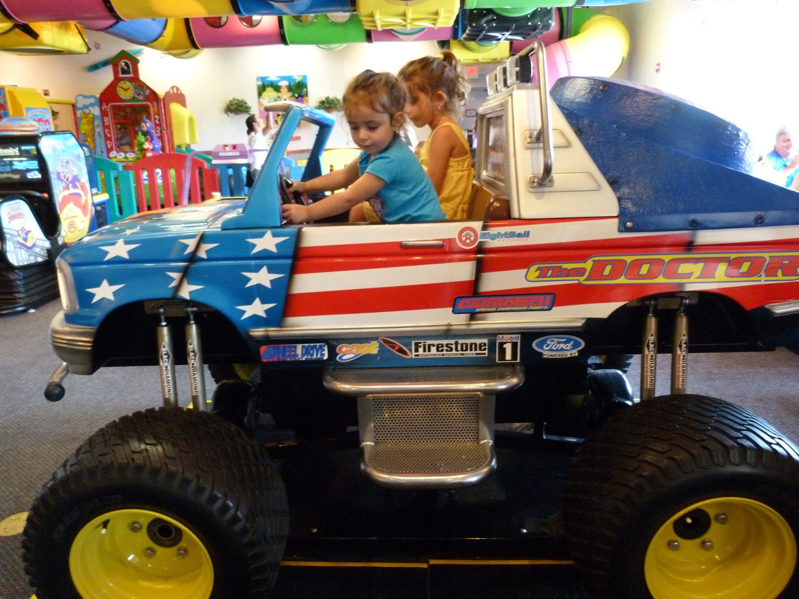 The Hoffmans: NY Chuck E Cheese Visit