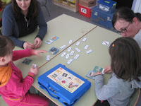 RE-CREANDO MI AULA : ACTIVIDAD "JUGANDO EN FAMILIA"