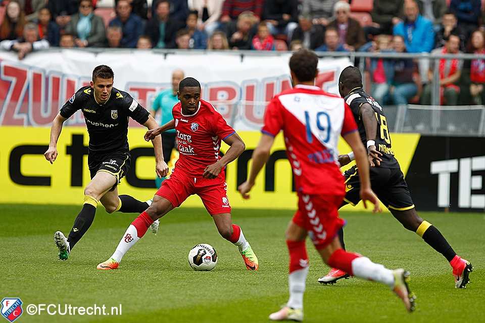 Utrecht 17-18 Home Kit Released - Footy Headlines