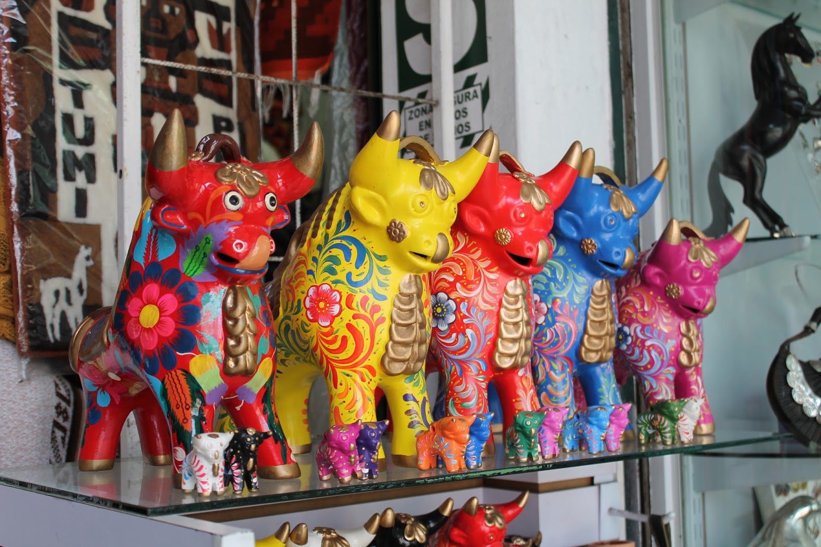 The Pink Illusion: Artesania peruana (artigianato peruviano)