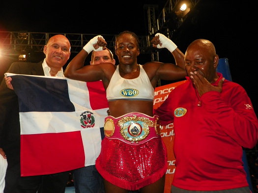 DOCE ONZAS: OXANDIA CASTILLO FULMINA A HANNA GABRELS EN DOS ASALTOS ...