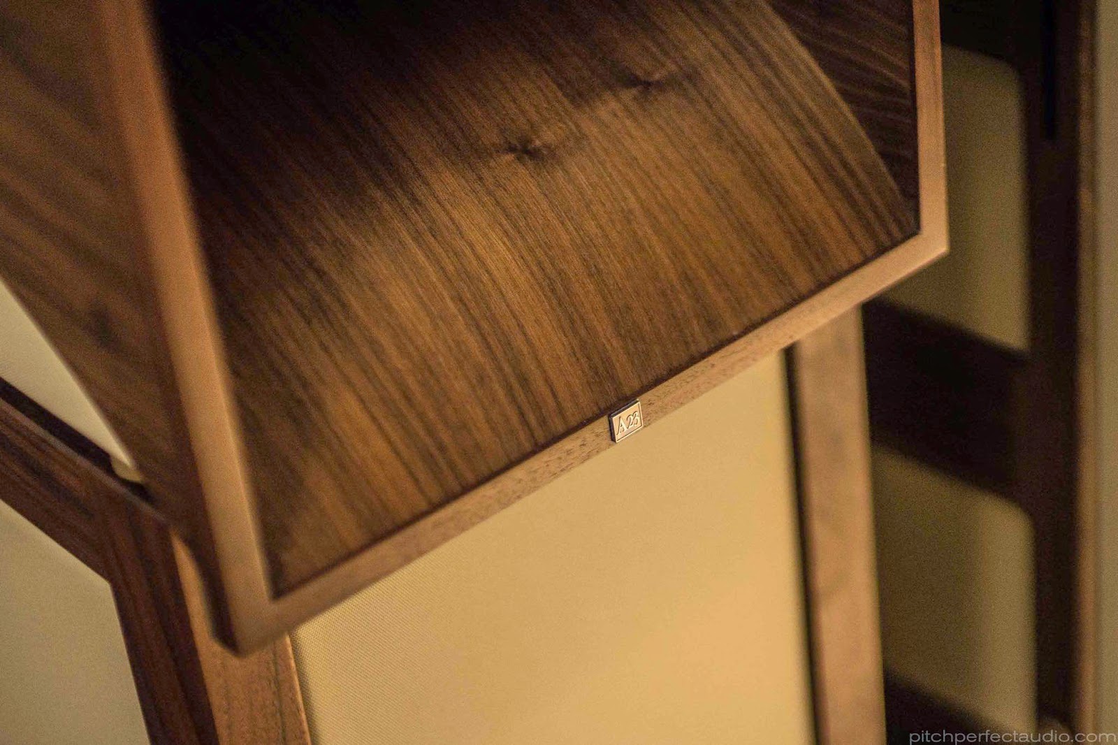 Auditorium 23 ‘Hommage Cinema Loudspeaker – M & S | Ultimate High-Fidelity