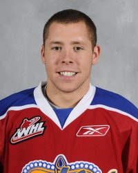 Taking Note: Stephenson, 19, retires from hockey