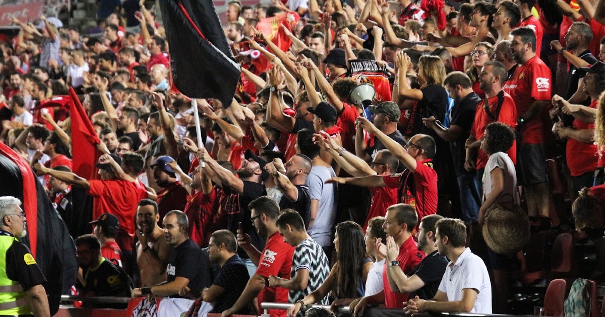 Supporters Mallorca: RCD Mallorca-Cadiz