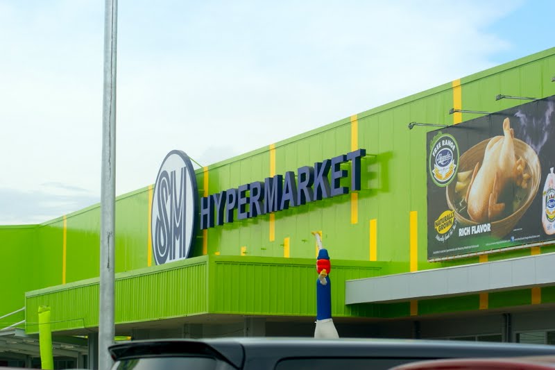 SM Hypermarket opens in Cebu