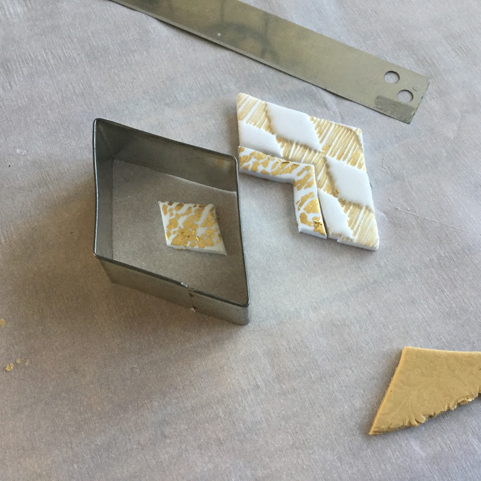 Golden Diamonds Polymer Clay Pendants Tutorial