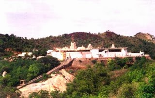 Sri Thiruthani Murugan - Vallis Marriage Venue | Hindu Temples
