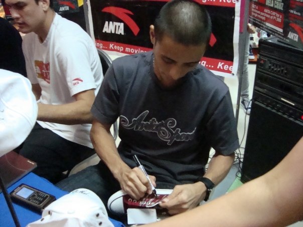 PBA Fanatic: Paul Artadi at event for Anta shoes