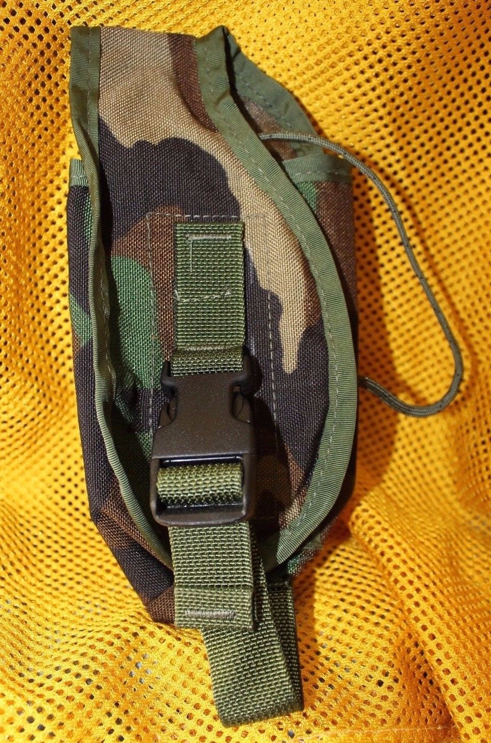 Webbingbabel: SDS Woodland R.A.C.K. Sabre Radio Pouch