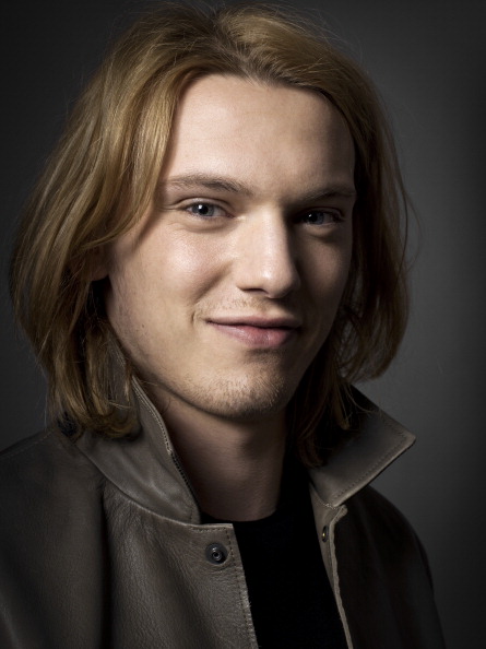 Twilight Memories Saga: Outtakes de Jamie Campbell Bower por Henry ...
