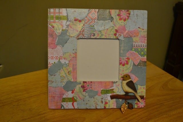 PIGTAILS and PEARLS: DIY "Patchwork" Picture Frame