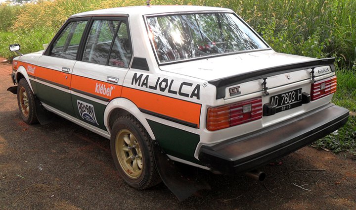 retrocar semarang: Corolla DX Reference