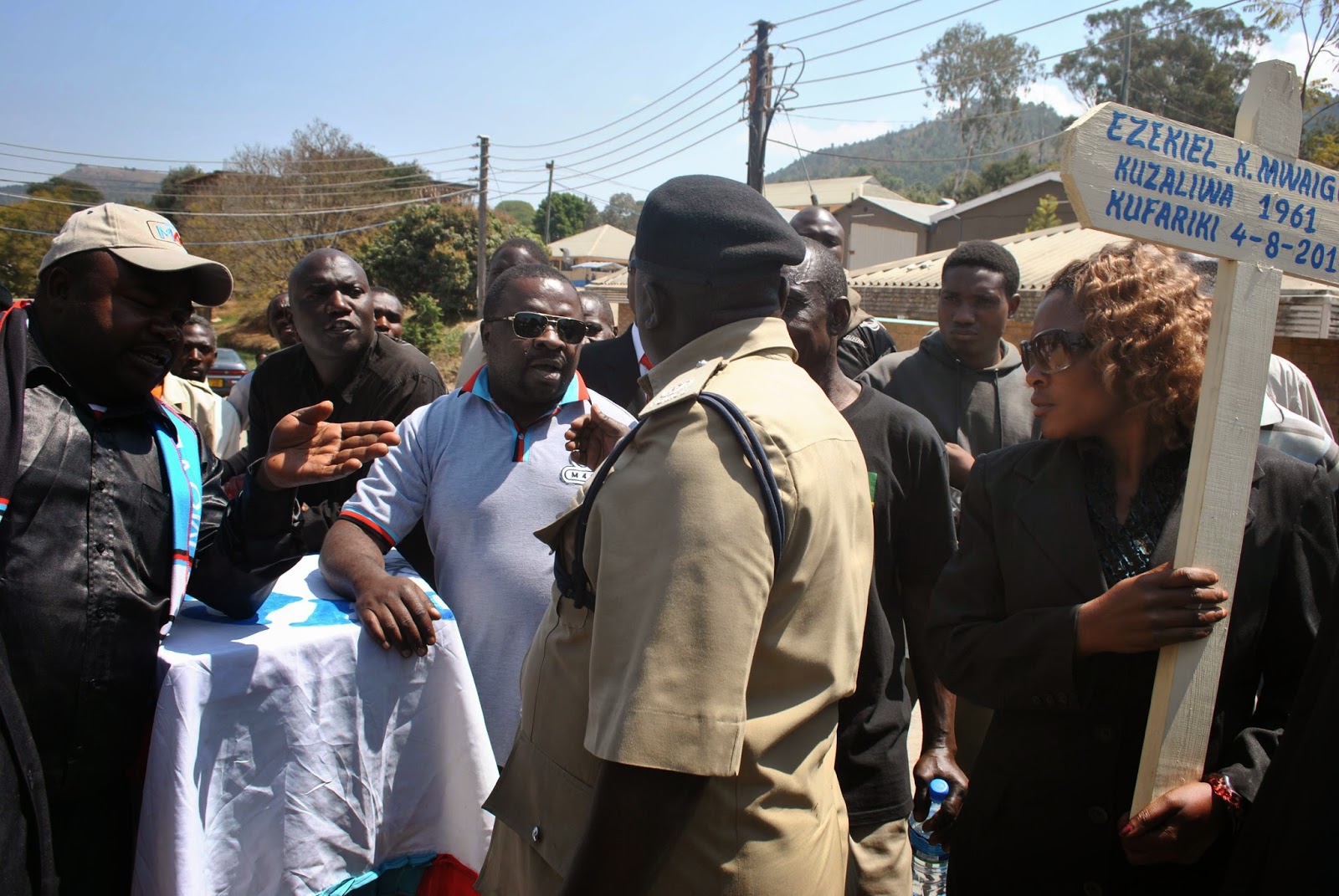 Habari na Matukio Mbeya: JESHI LA POLISI LAWATAWANYA WAFUASI WA CHADEMA ...