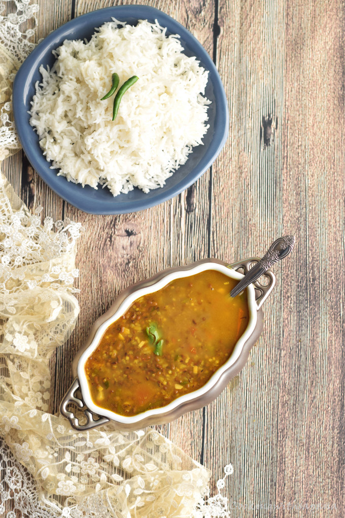 Moth Di Dal - Cooking With Sapana