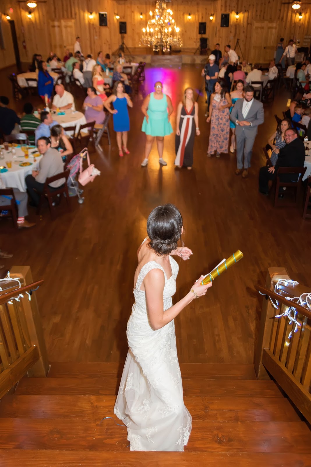 Life in the Cheap Seats : Ingold's Race to The Finish Line (Running ...