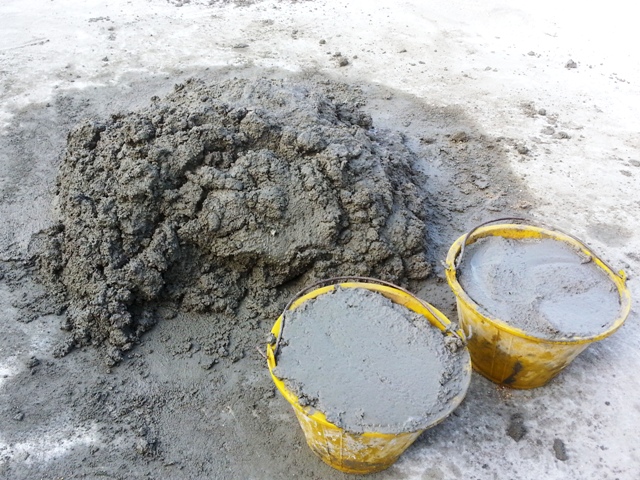 MPV LANDSKAP DAN NURSERI: BUAT CENDAWAN BATU SIMEN FERRO