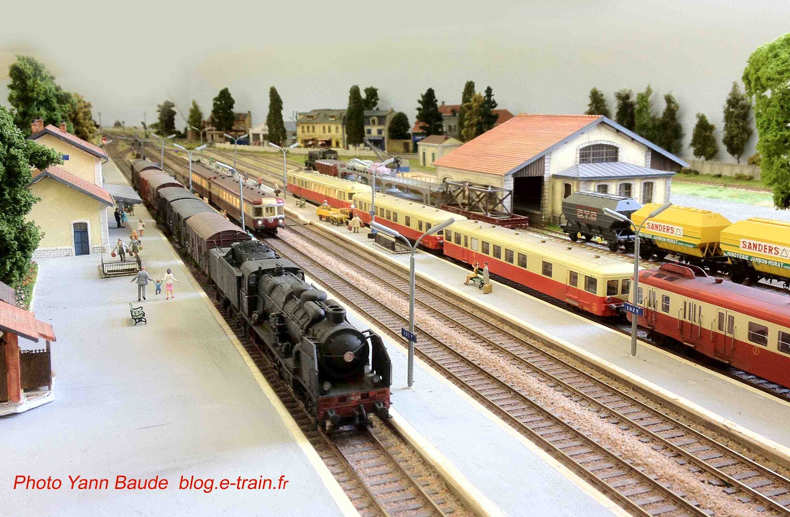 Voie Libre: Luzy : un magnifique grand réseau