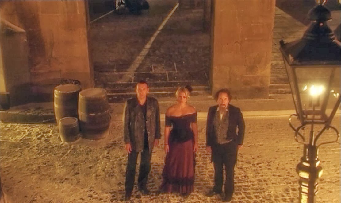 Holiday Film Reviews: Doctor Who: "The Unquiet Dead"