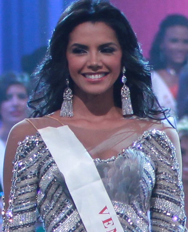 Jyoti Communication: Photo story: Miss Venezuela crowned Miss World 2011