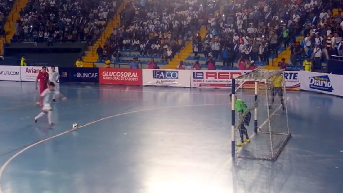 Fútbol De Salon: PENALIZACION MAXIMA