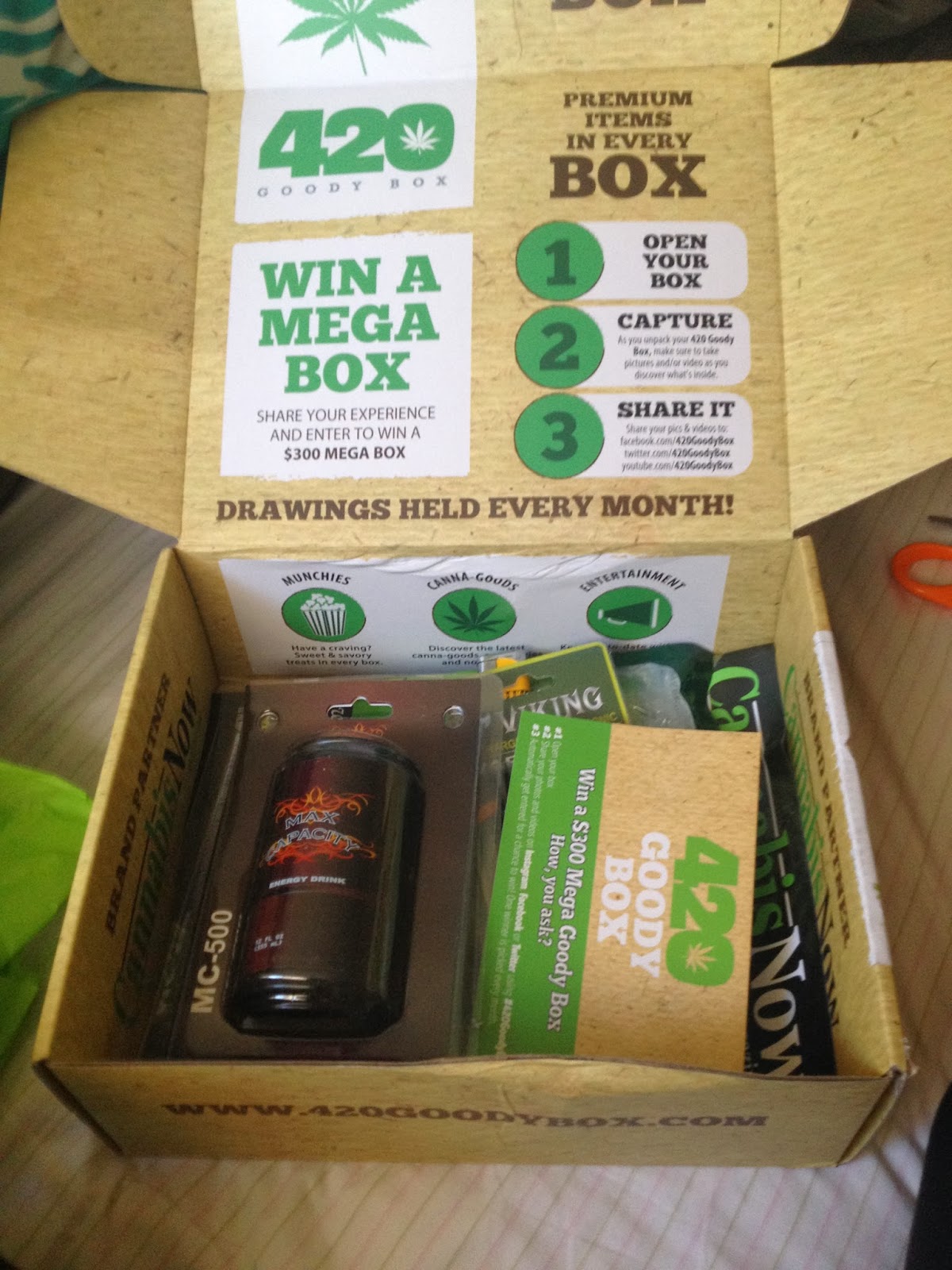 You Can Call Me LB: December 420 Goody Box (2013)