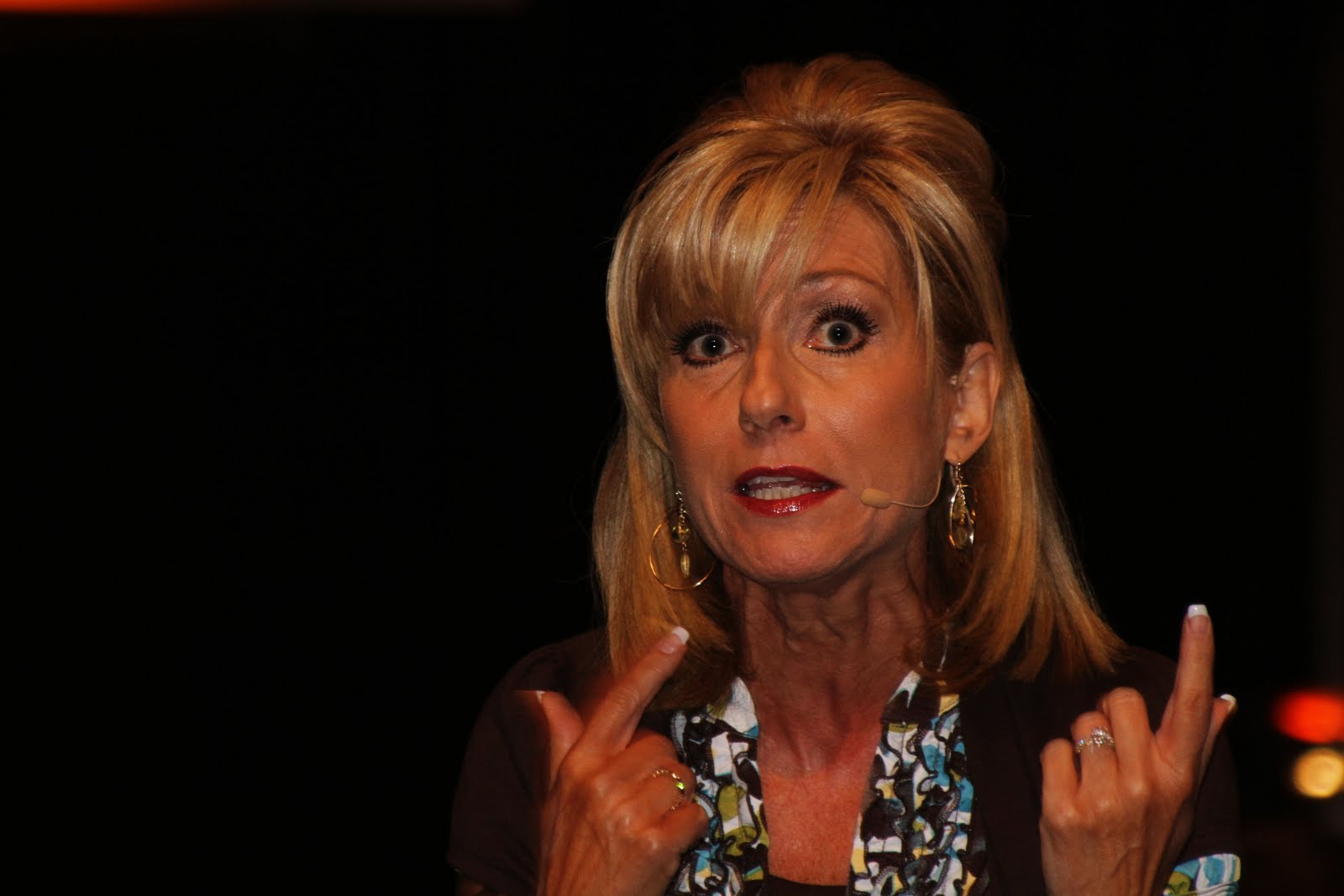 passion2pixels: Beth Moore