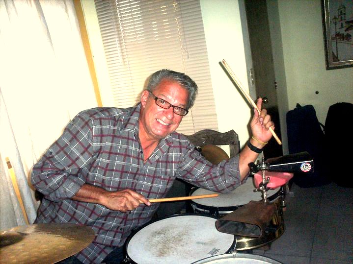 ASOCOSALSA 74': LUIS REYES, El timbal como pasión…