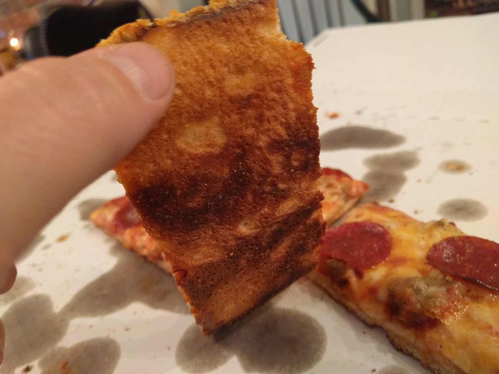 Trying Sanfratello's Pizza (Chicago's 'Other' Pizza)