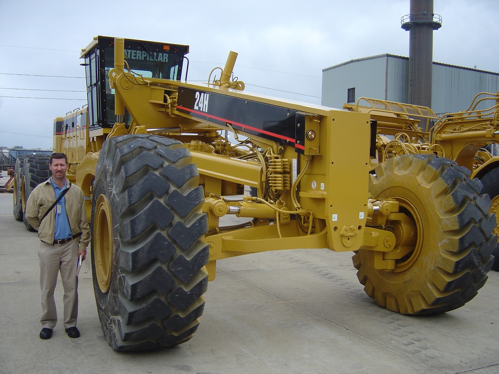 Tratores e Máquinas: Motor Grader Caterpillar 24H