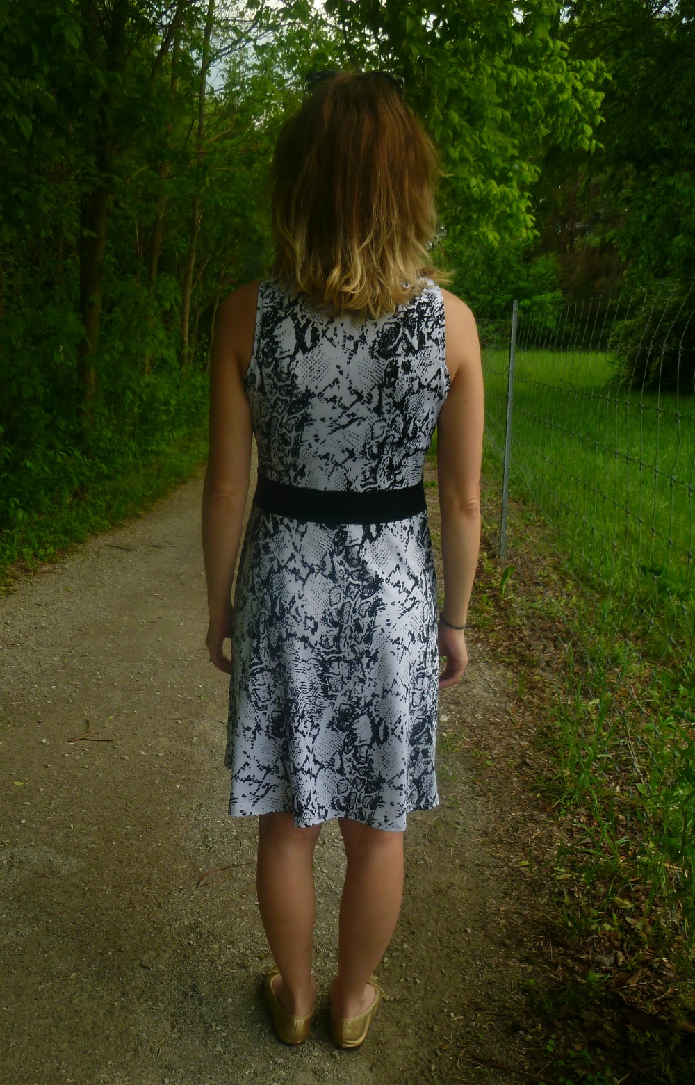 110 Creations: Sleeveless Willow Wrap Dress