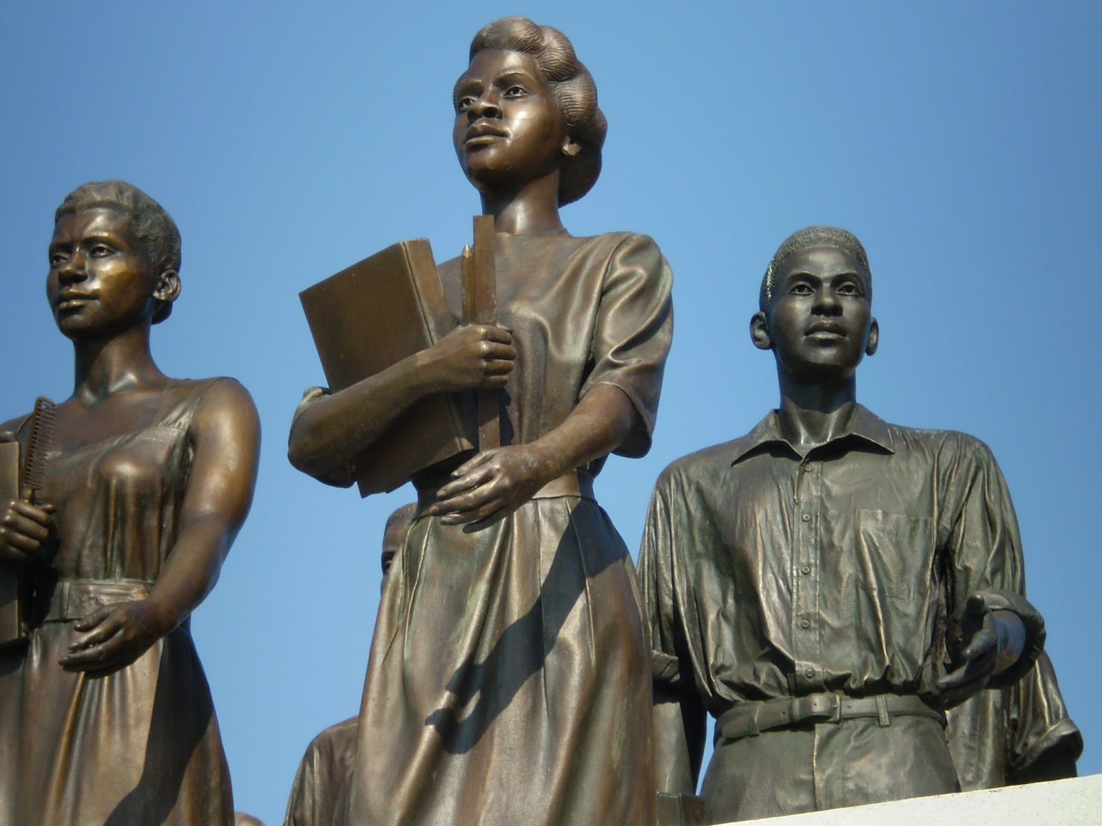 JFK + 50: CLINTON TWELVE HONORED