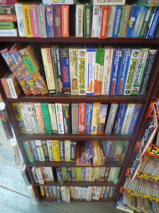 Famicomblog: Anatomy of a Japanese Video Game Store's Retro Section