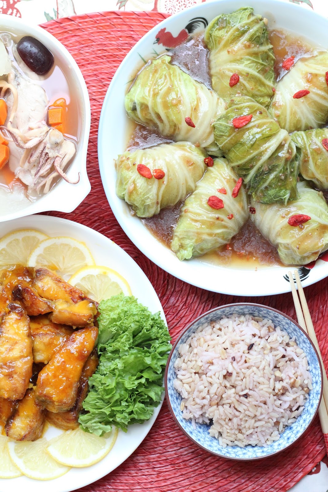 Honey Bee Sweets: Steamed Stuffed Meat Cabbage Roll