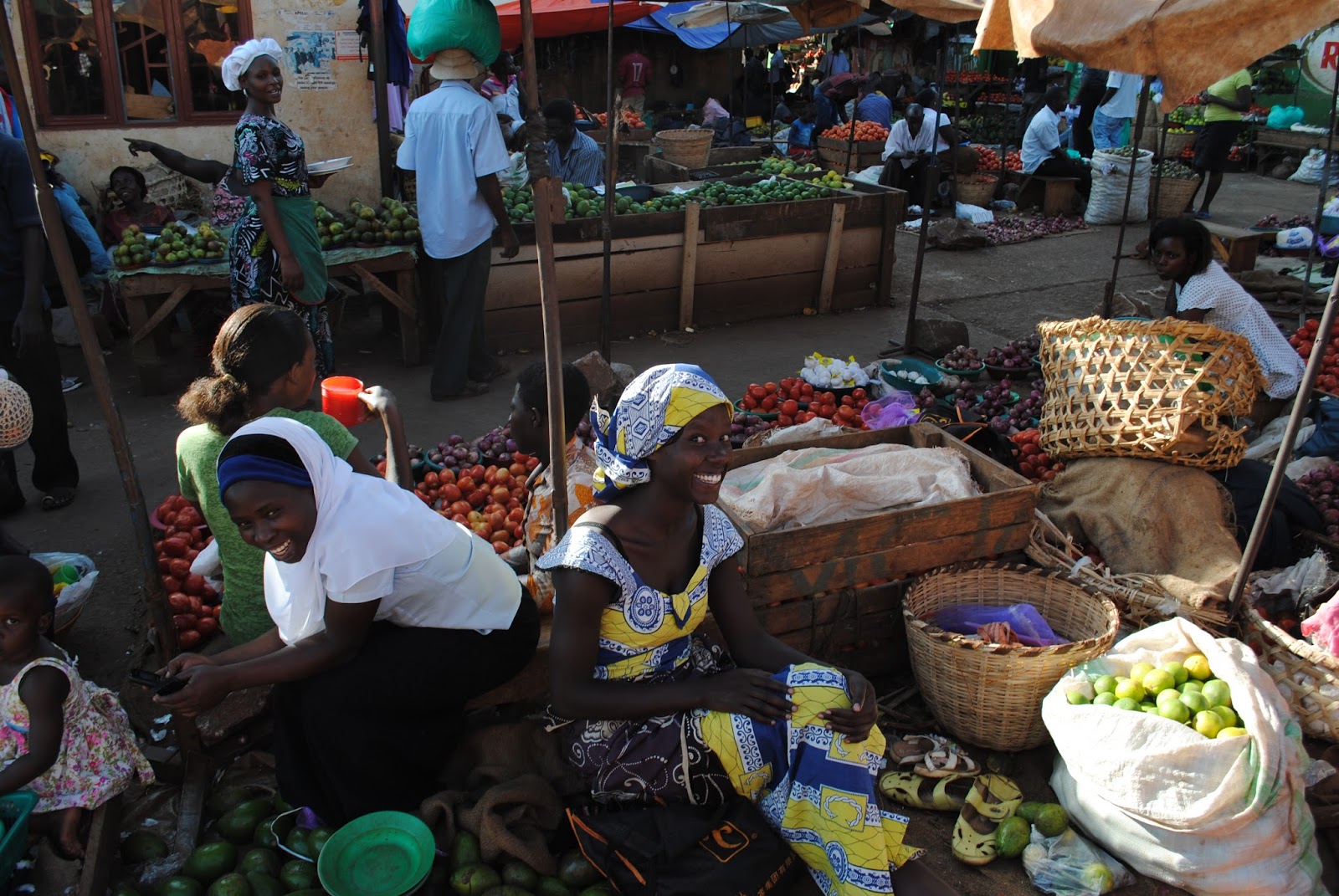 Hansens in Uganda: Views of Kampala and open market