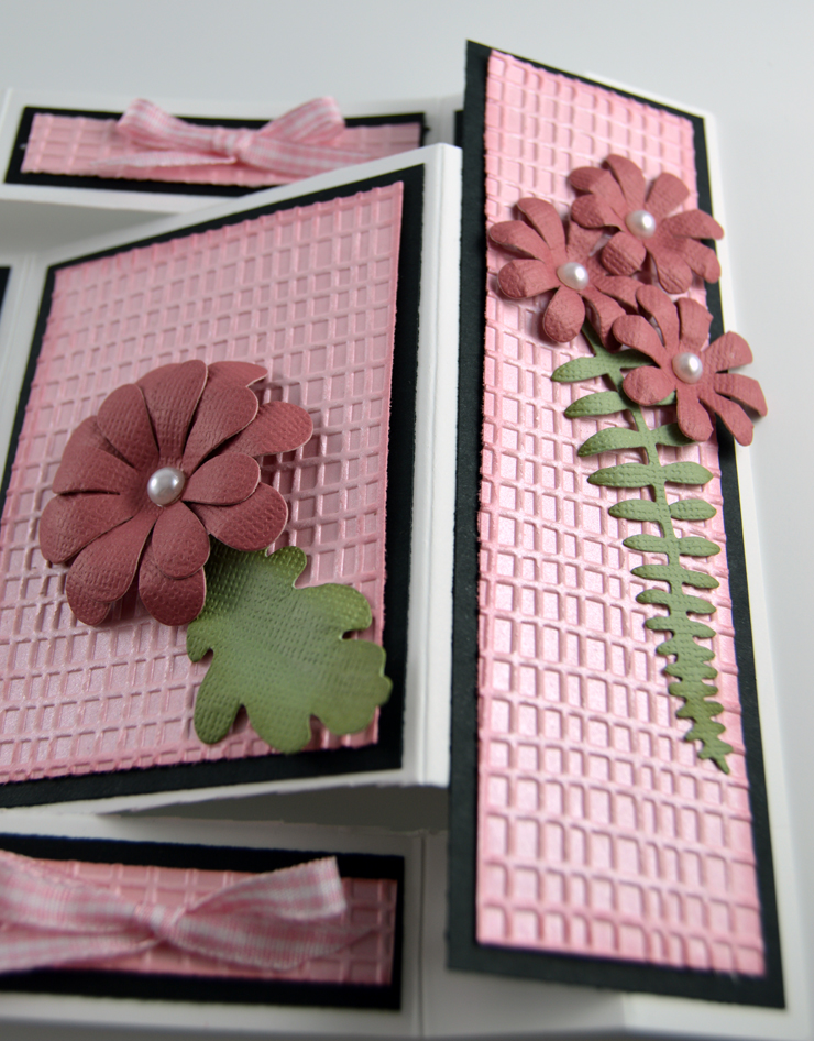 BEADZ: Shutter Card Tutorial for Crafter's Companion