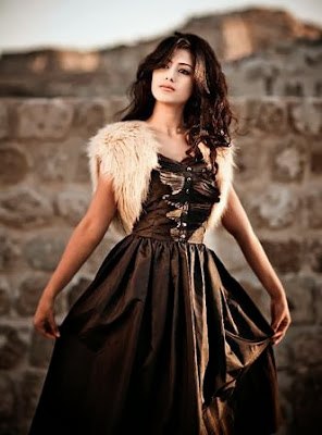 The Punk Fashion: Shaila Sabt Style Fashion Dress Model Miss Universe 2014