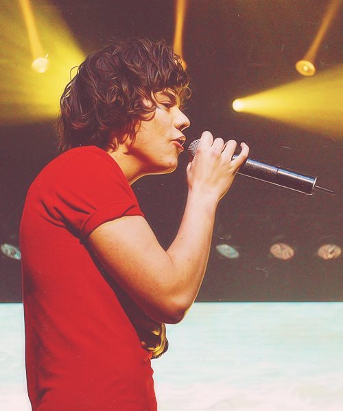 All One Direction - Directioners: Harry Styles muestra sus nuevos ...